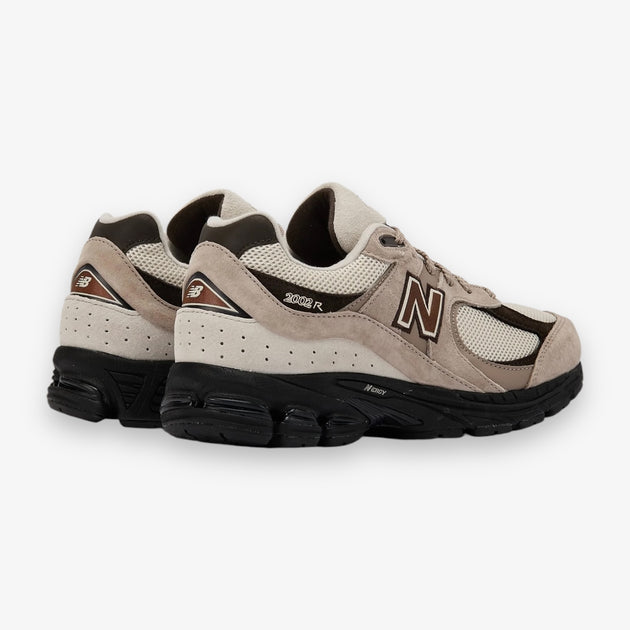 New Balance 2002R M2002RZR Brown Brown – Sneaker Junkies