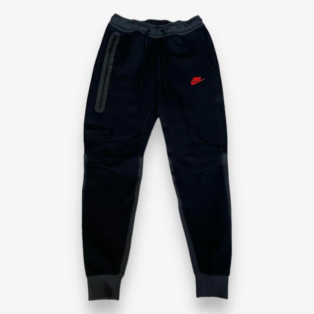 Nike Sportswear Tech Fleece Pants Black Red FB8002-013 – Sneaker Junkies